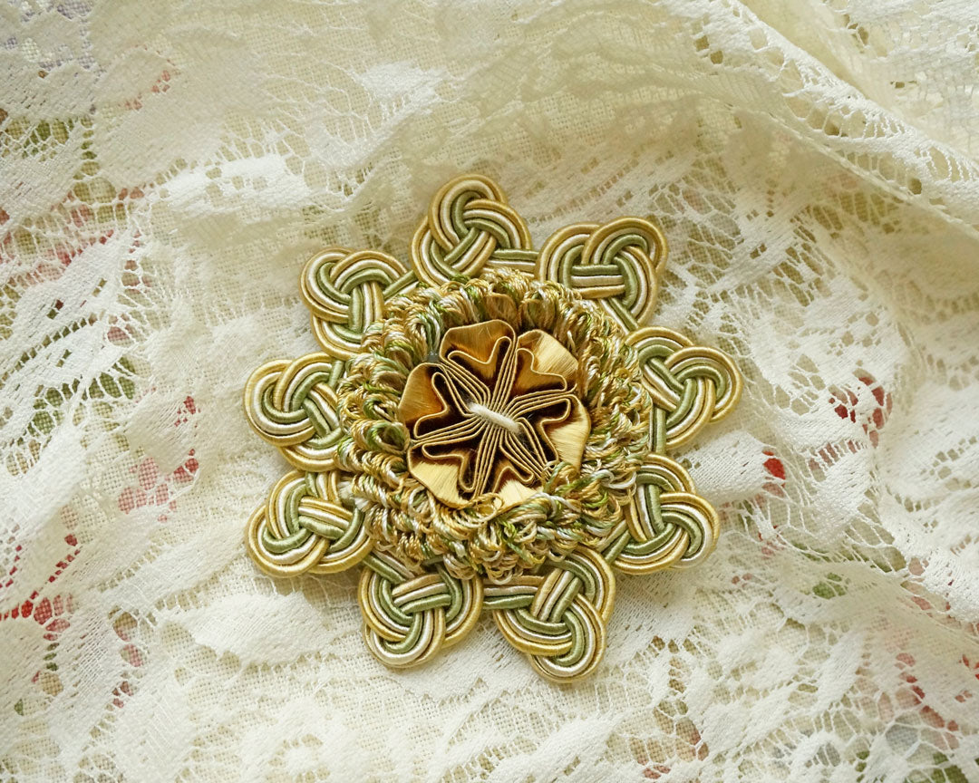 Rosette (1 piece) – Chantal Trim Gallery