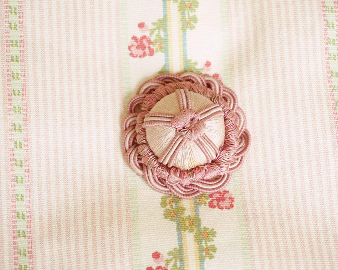 Rosette (1 piece) – Chantal Trim Gallery